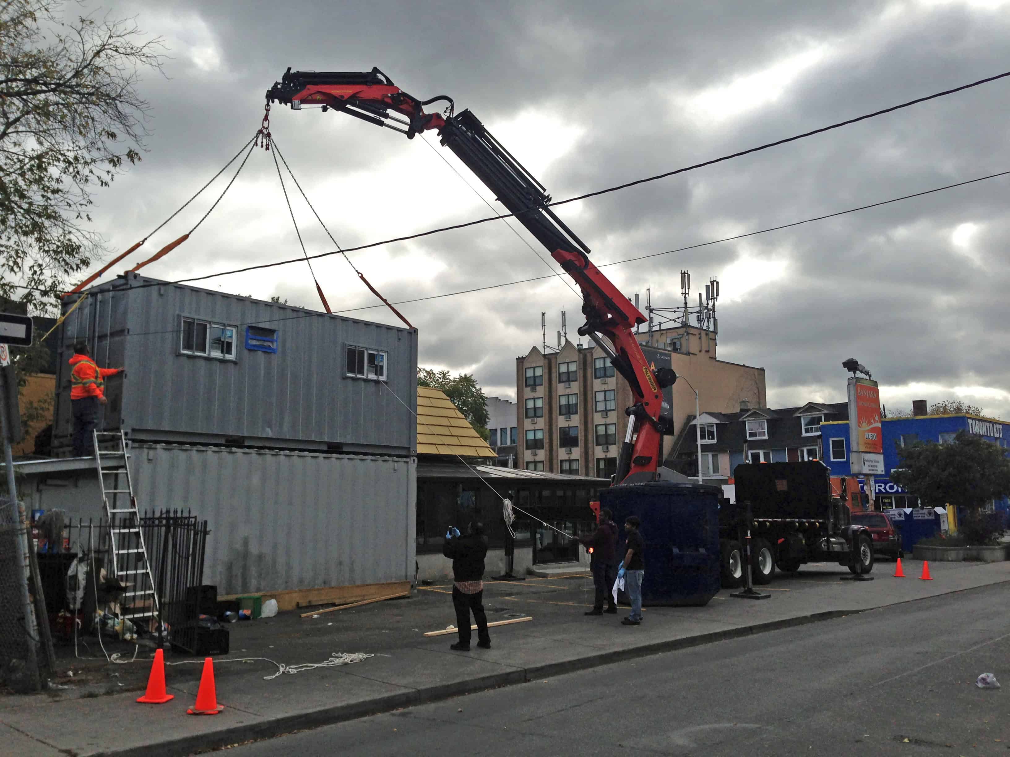 Container Craning - Braymore Crane Rental